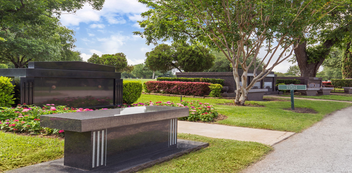 Cemetery - Laurel Land Mem Park - Dallas