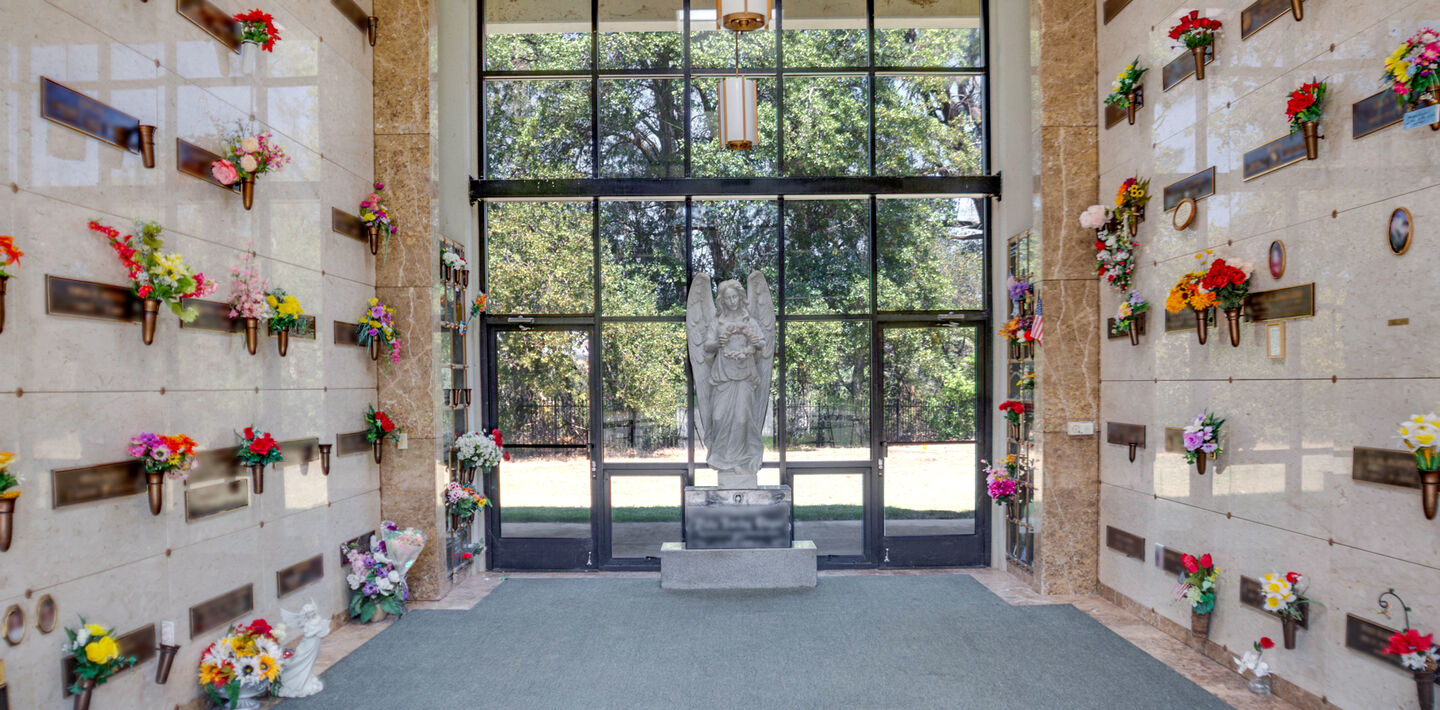 Cemetery - Redding Memorial Park