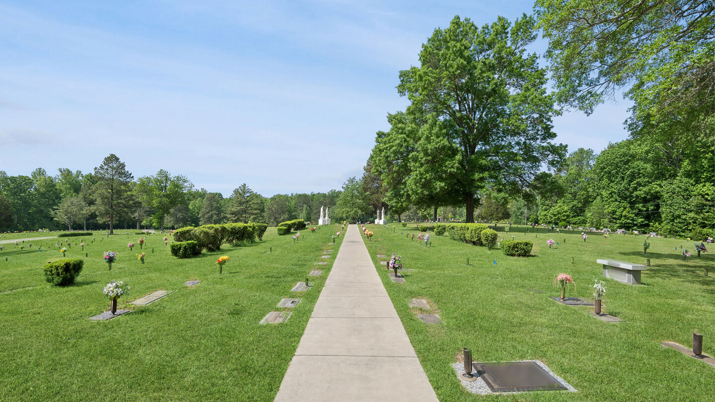 Dale Memorial Park | Cemetery