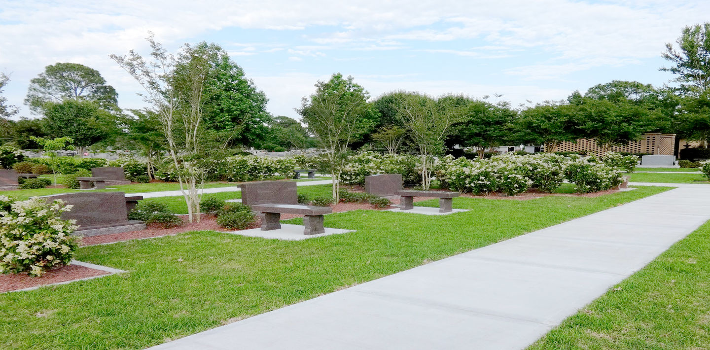 Cemetery - Bayview Memorial Park